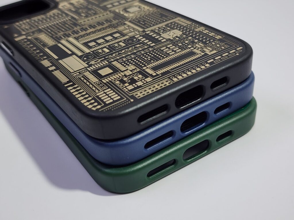 iPhone 13 3D Circuit Design Back Cover – BT Limited Edition Store