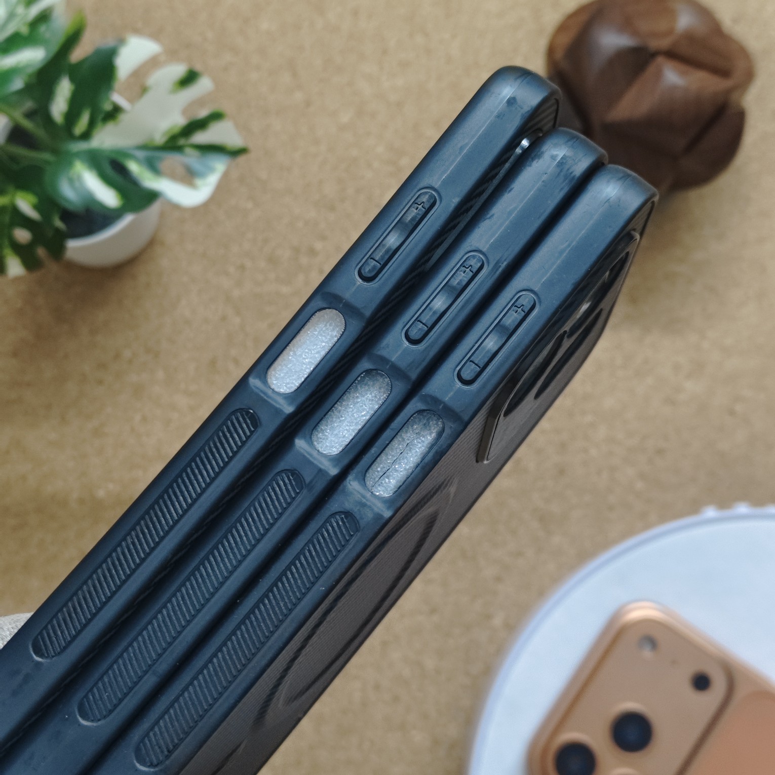 Infinix Smart 9 HD Premium Carbon Design Magsafe Back Cover – BT ...