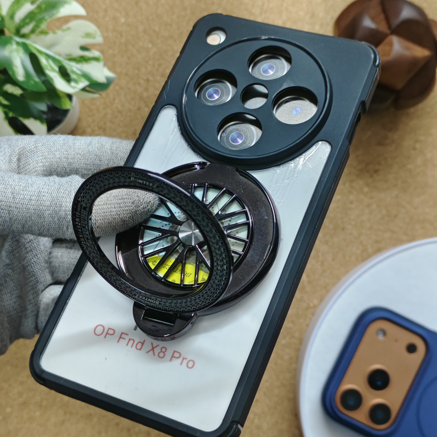 Oppo Find X8 Pro Premium Transparent Doyers Back Cover With Wheel ...