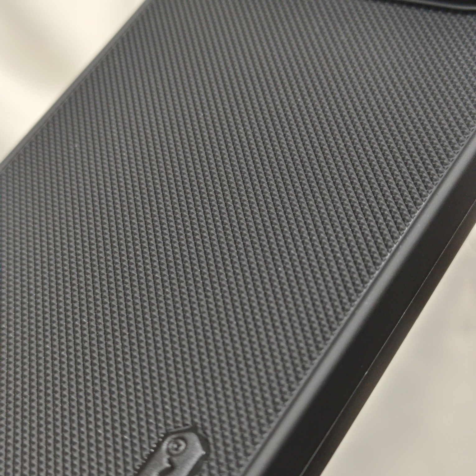 Vivo X300 FE Black Nilkin Back Cover With Cloth Inside – BT Limited ...