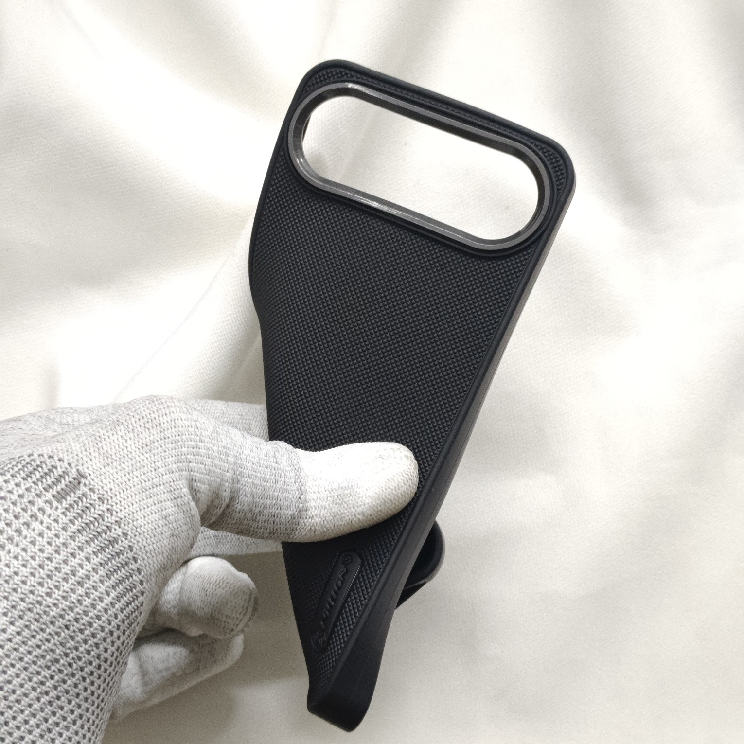 Vivo X300 FE Black Nilkin Back Cover With Cloth Inside – BT Limited ...