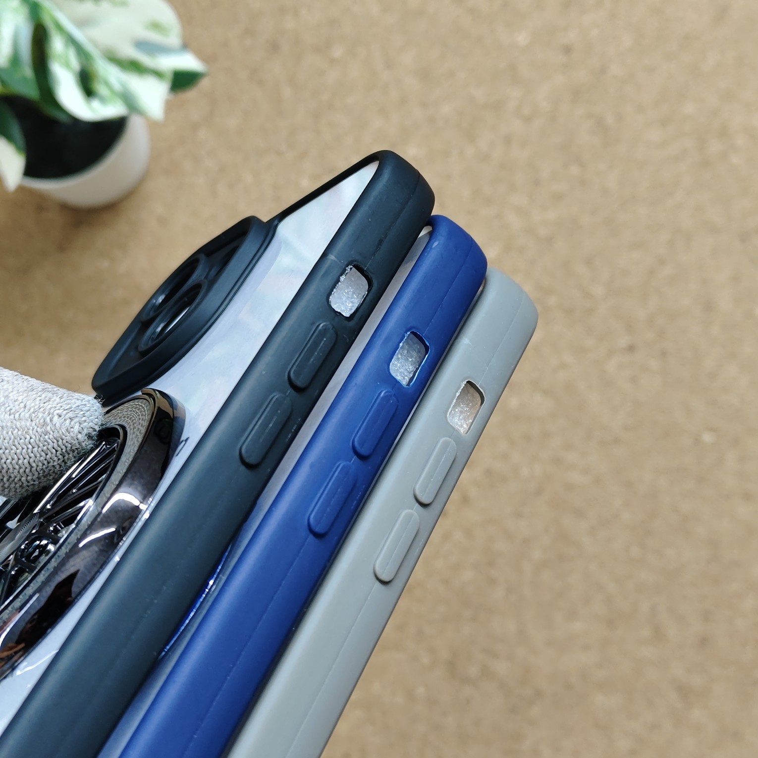 iPhone 14 Transparent Wheel Magsafe Stand Back Cover – BT Limited ...