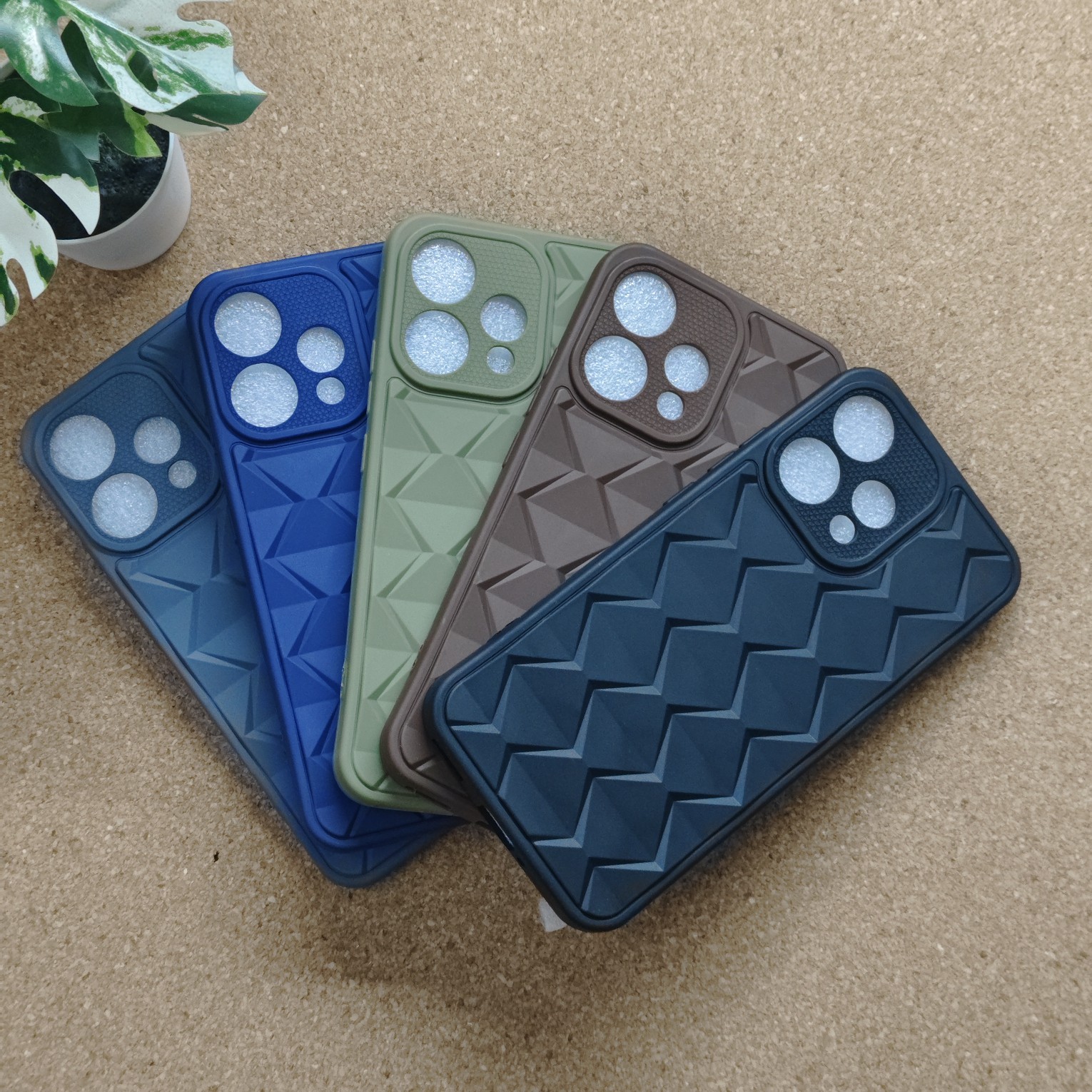 Oppo Reno 15 Diamond Design Silicon Back Cover – BT Limited Edition Store