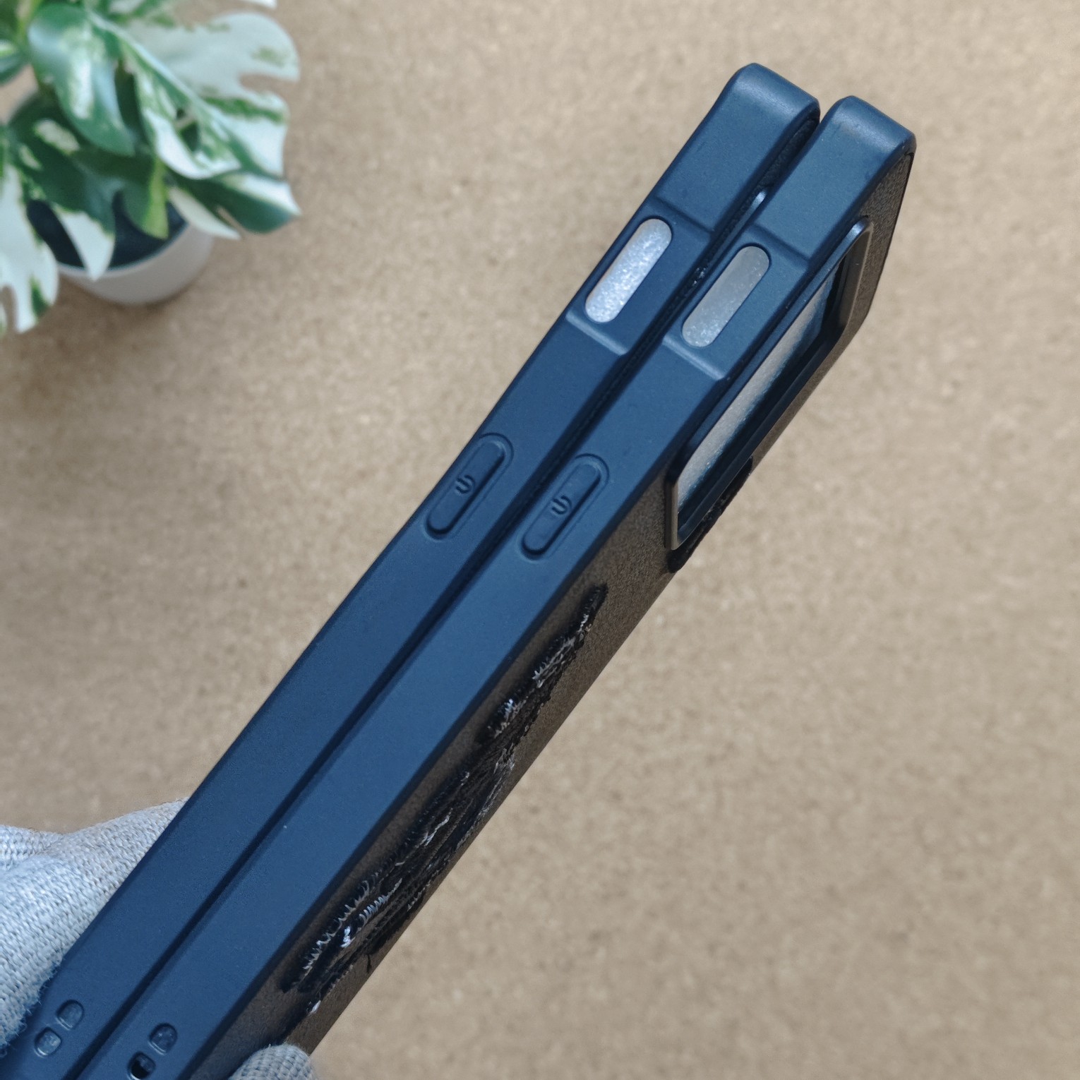 Oneplus 10 Pro Premium Polo Leather Back Cover – BT Limited Edition Store